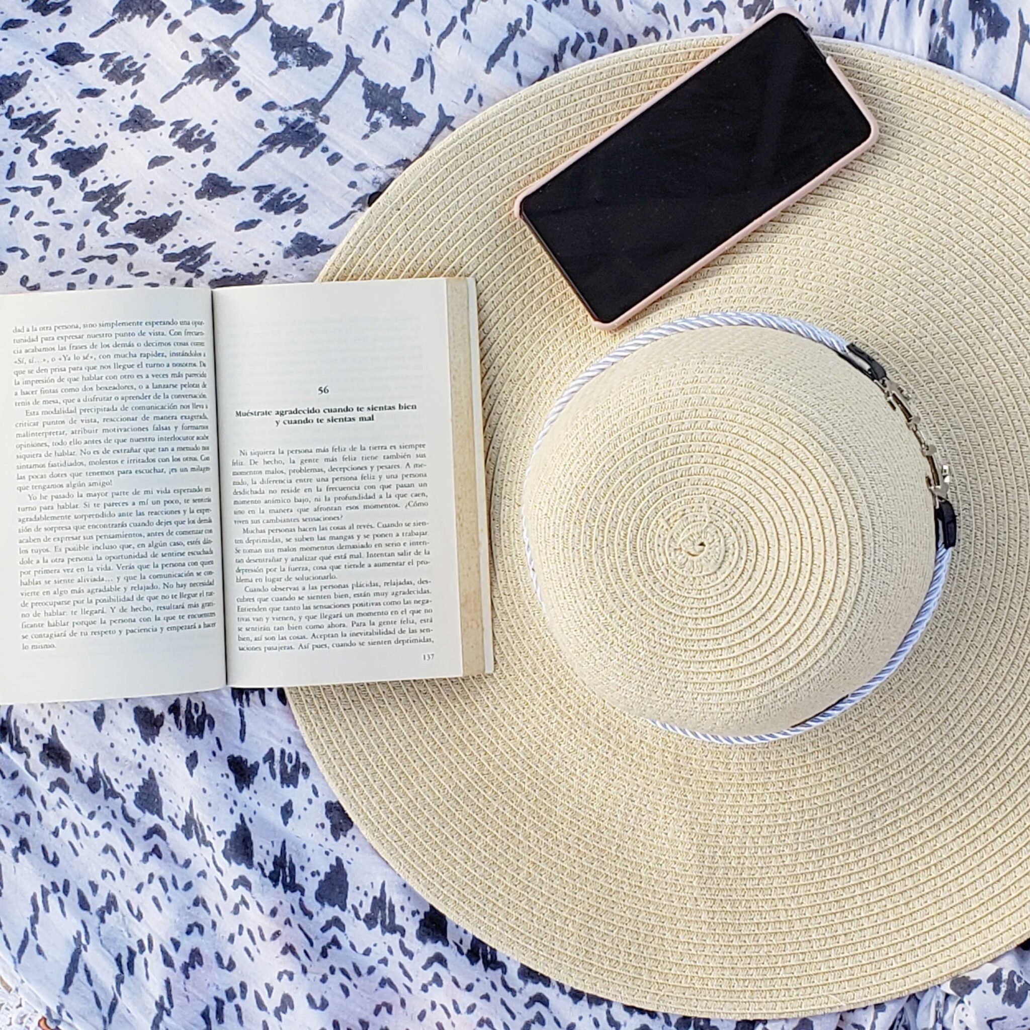 Best Books to Pack for Your Next Vacation | wheretogotravelco.com